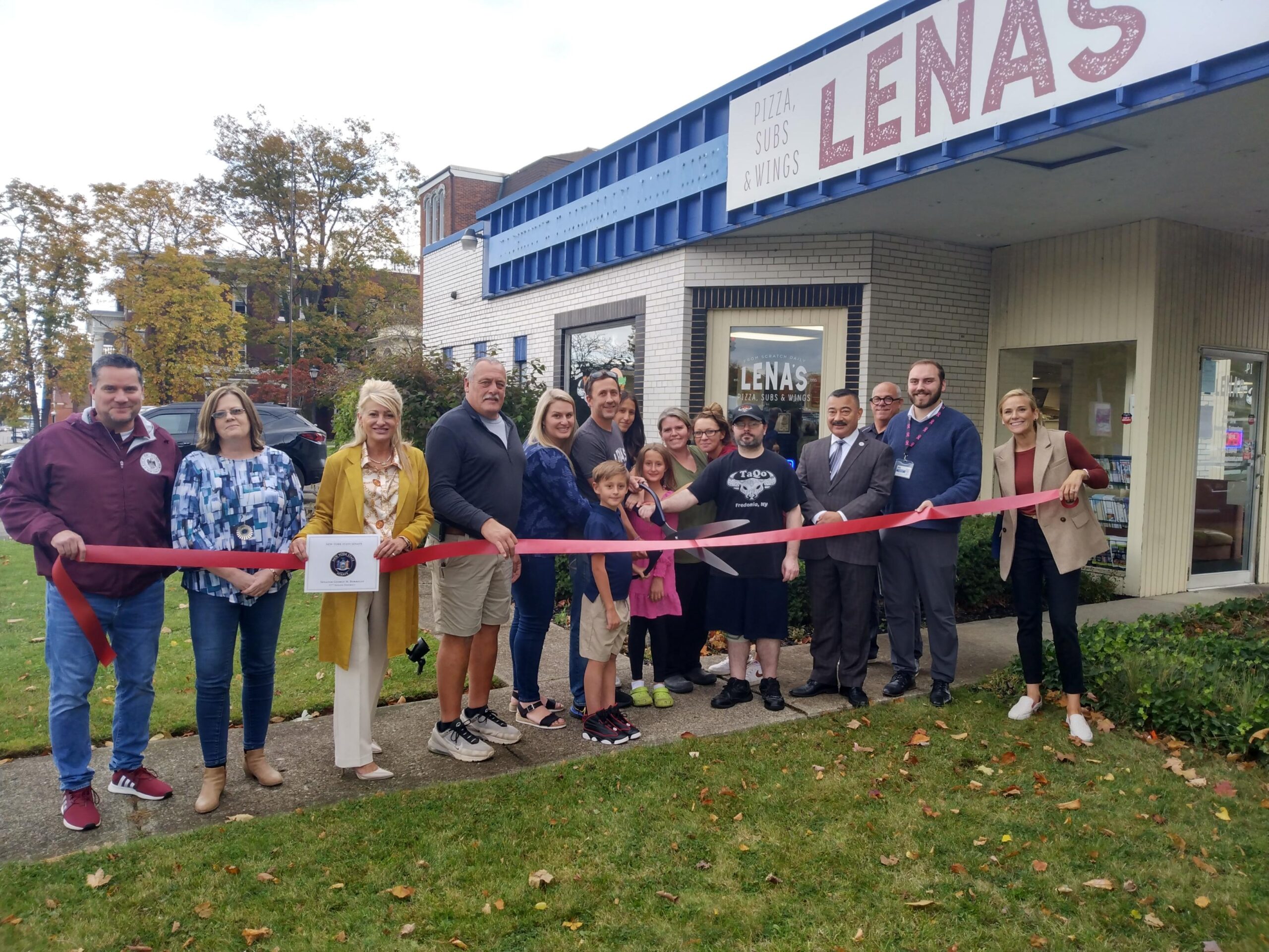 Lena’s opens new location in city | News, Sports, Jobs - Observer Today